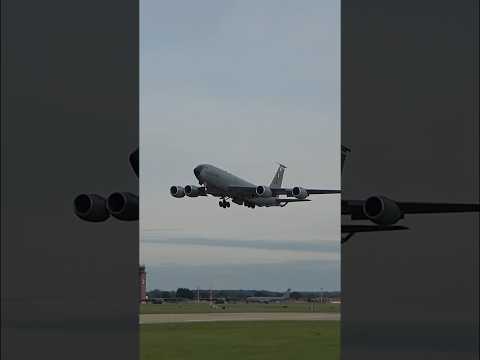 USAF KC135 departs on a refuelling mission at RAF Mildenhall