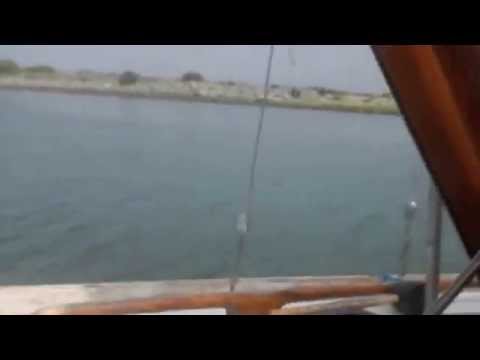 Motoring to the pumpout dock at Pier 32 Marina