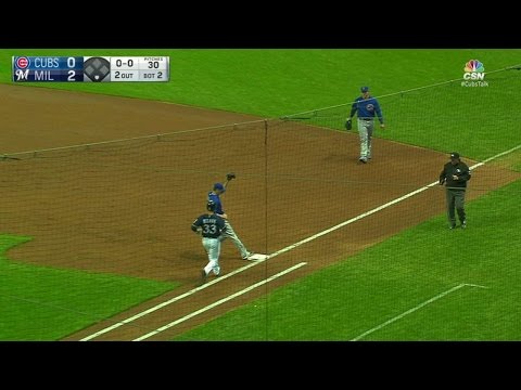 CHC@MIL: Rizzo makes a tough backhanded pick at first