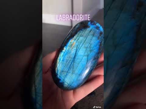 LABRADORITE