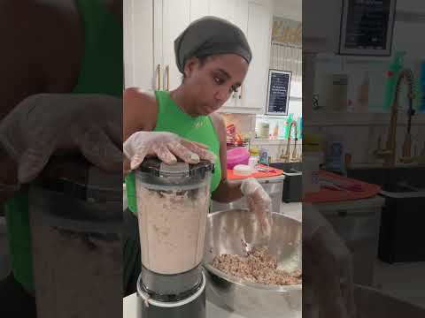 Homemade dog food for only $35 that last 3 months! My dog loves this #dogfood #homemadedogfood
