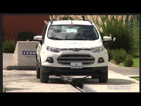 2020 Ford ecosport crash test in open