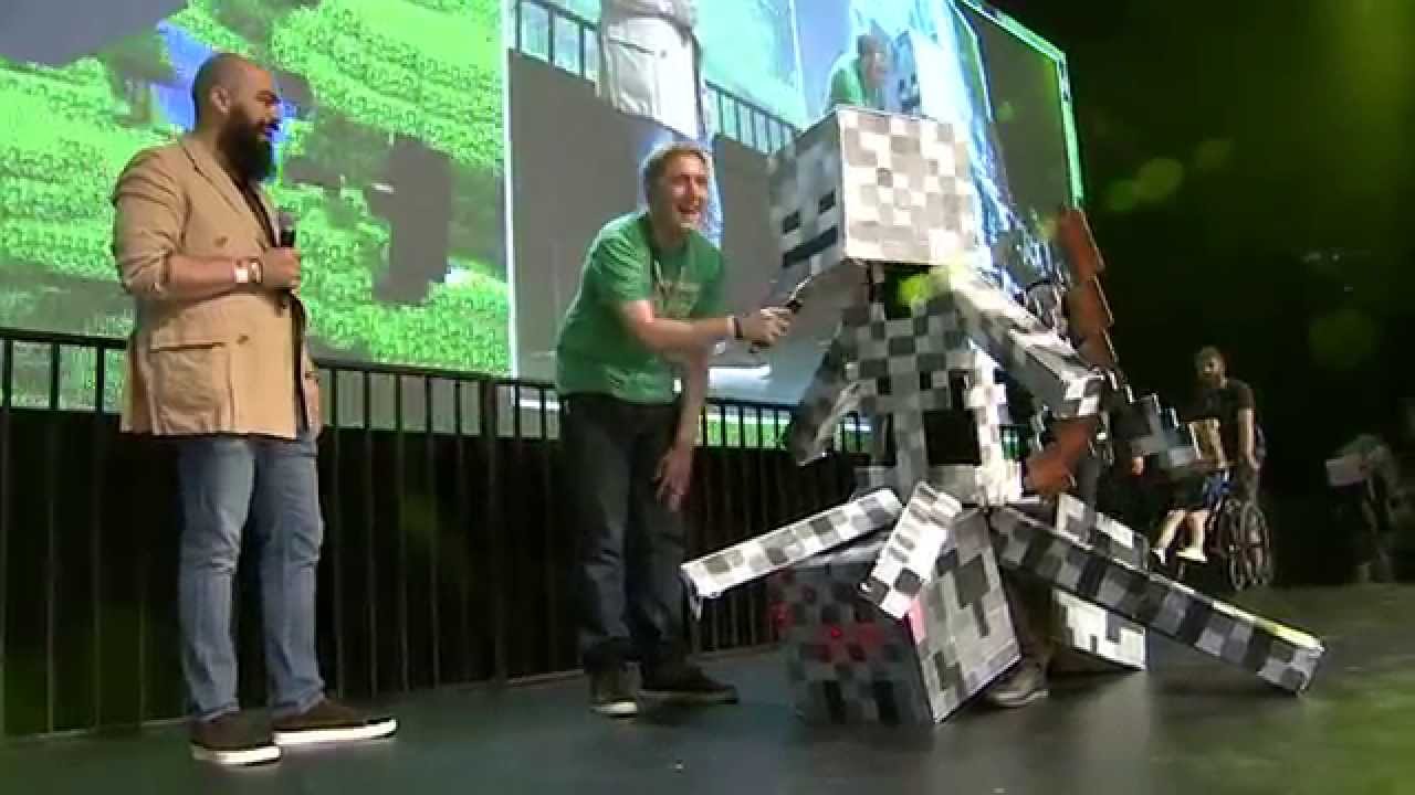 MINECON 2015 Costume Competition