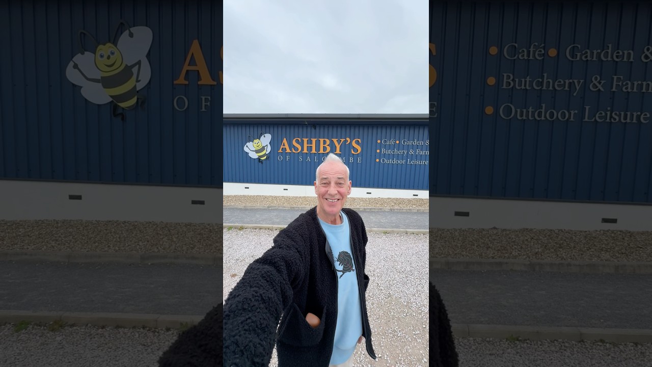 Ashby’s munchie run 🏃‍♂️ #michaelbarrymore #munchies