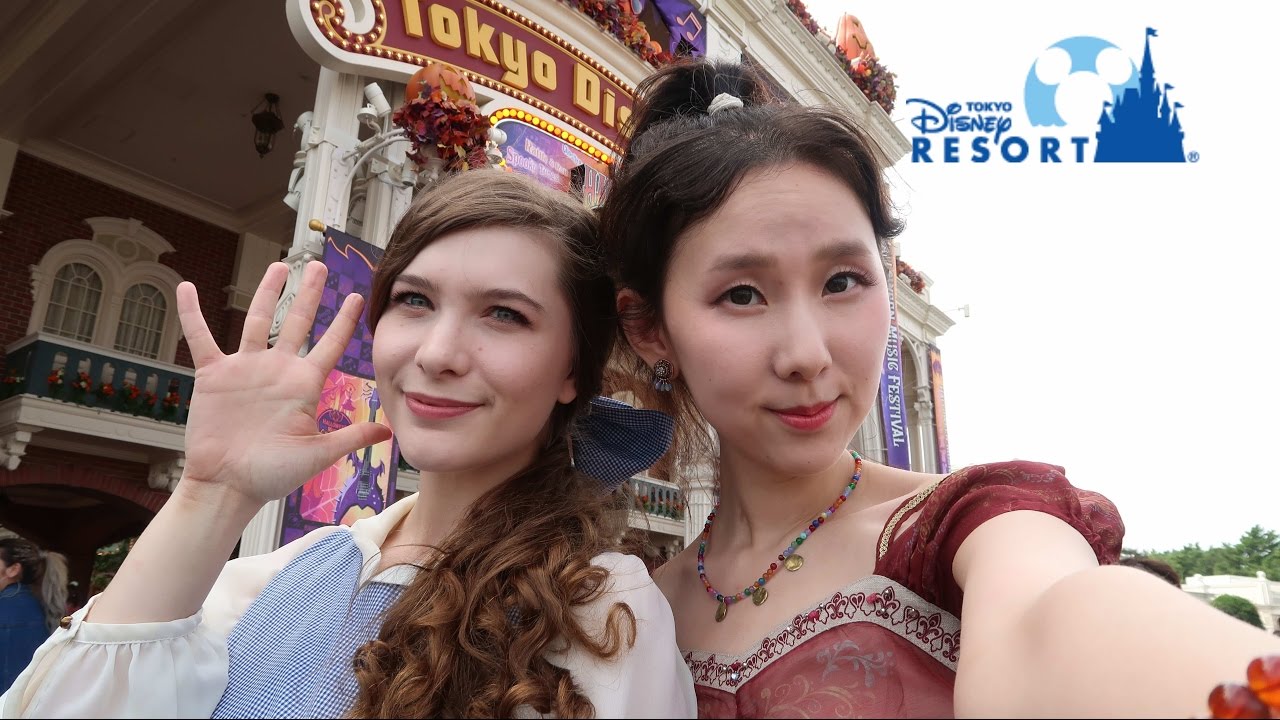 [Halloween Special] Tokyo Disneyland Vlog feat. Fanny Rosie!