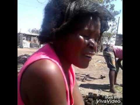 KANYAMA WOMAN IN RECYCLING OF PLASTICS
