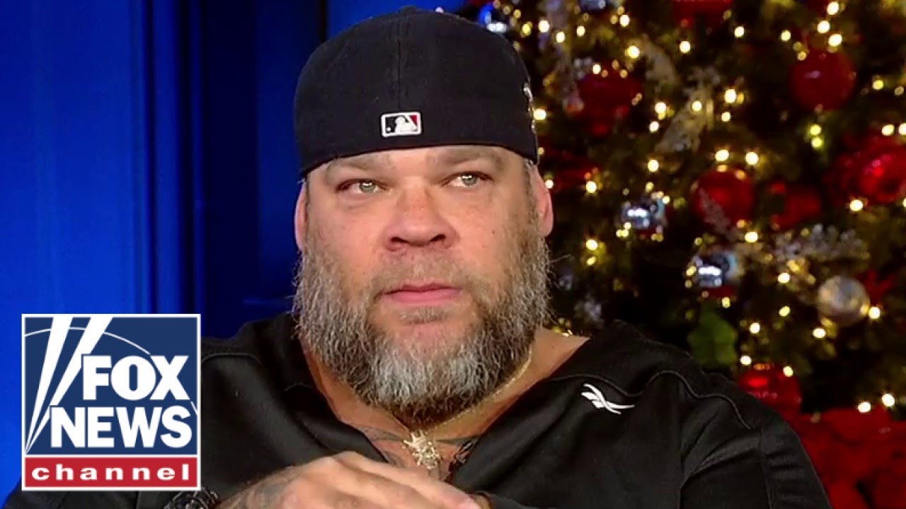 Tyrus: This is the great green con