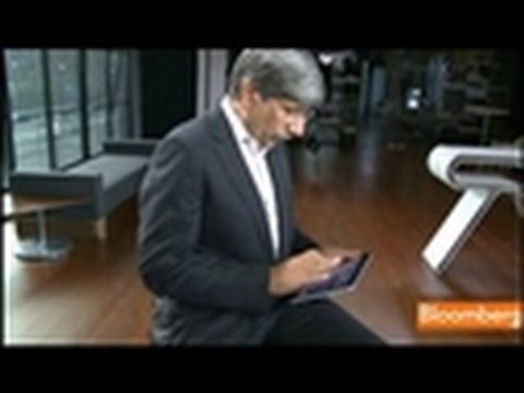 Bloomberg's Jaroslovsky Reviews Samsung's Galaxy Tab