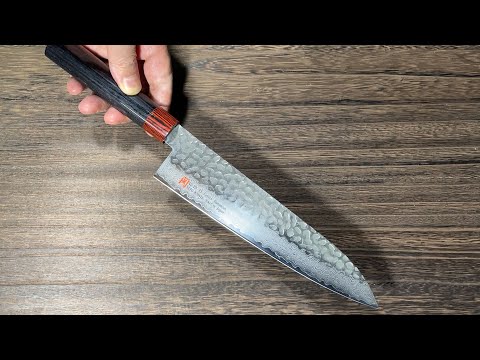 Iseya I-series 33 Layer VG-10 Damascus Hammered Japanese Chef's Gyuto Knife 210mm