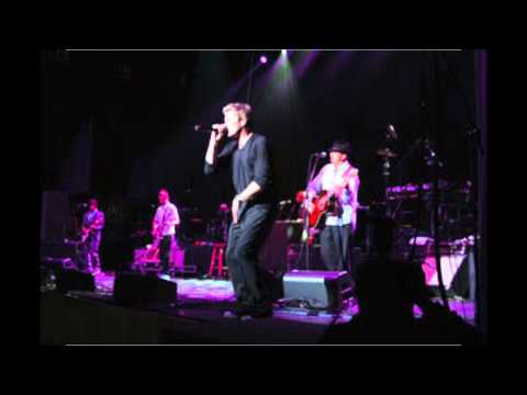 We're On Howard! Mark McGrath And Art Alexakis live perform Jackin off to Yo FB Pics