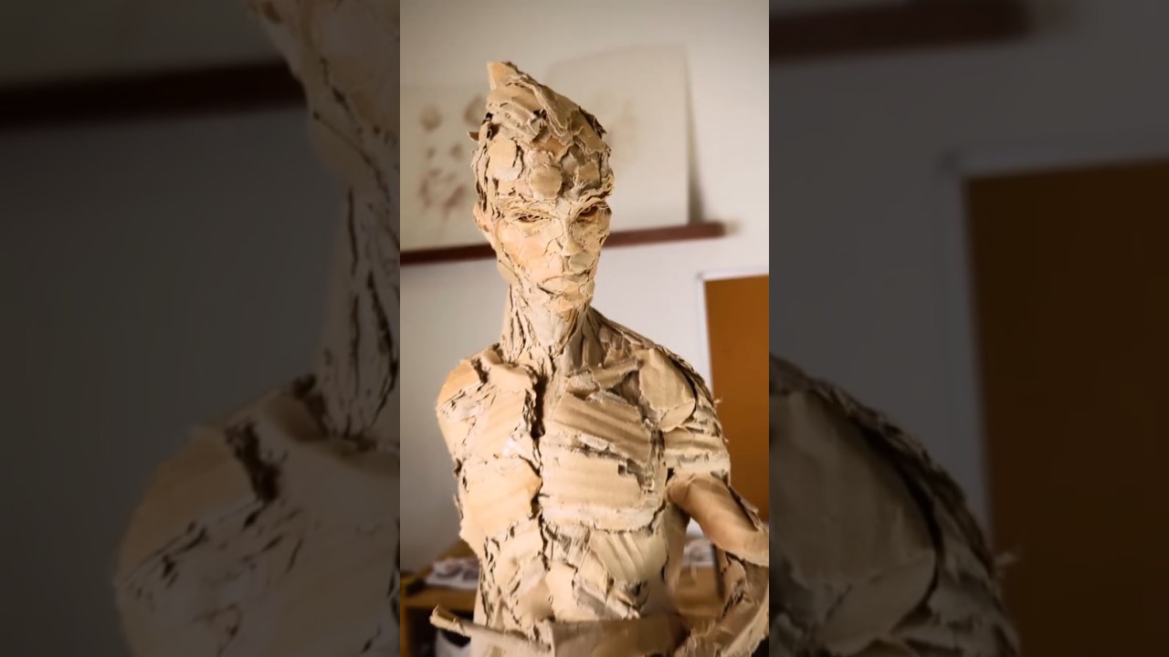 Samouraï cardboard sculpture in process. #art #artist #artivism #sculptureart #sculpteur #artivism