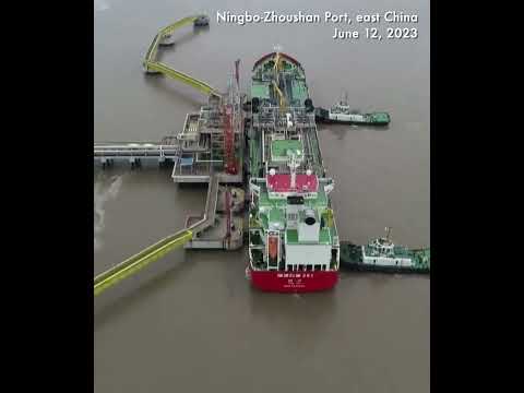 11,000 m³ of LNG! World's largest LNG refueling vessel completes loading at major Chinese port