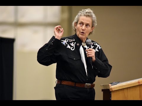 Animal welfare expert Temple Grandin visits Modesto Junior College
