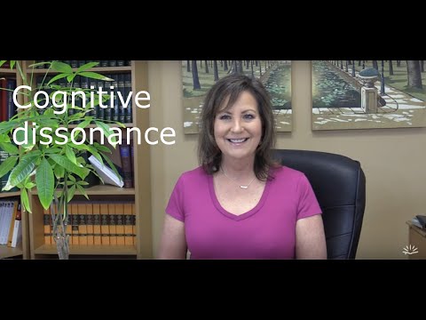 Cognitive dissonance explained with examples