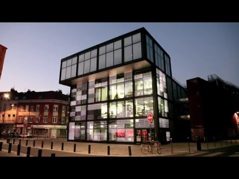 AGC's Glassiled Sign glass for Flow (Lille, France)
