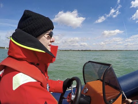 Wir stellen vor: Ramona Allemann – wissenschaftliche Beraterin & Meeresbiologin & Umweltforscherin🐝