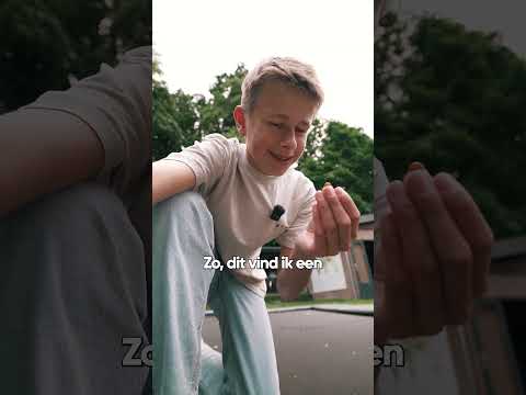 Boom onder trampoline!?π± Wat is jou naam zonder: B O O M?π³