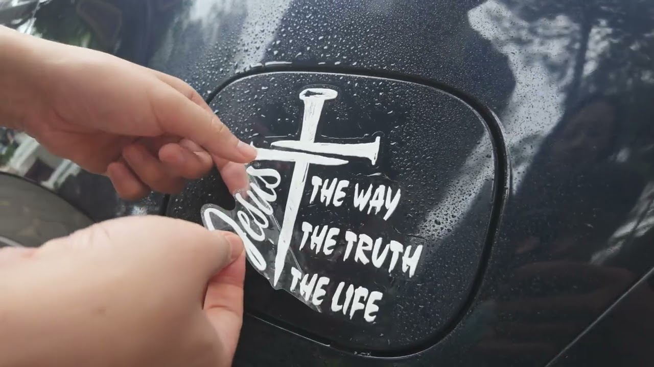 How to Apply Car Decal Like a Pro – Don’t Mess This Up!