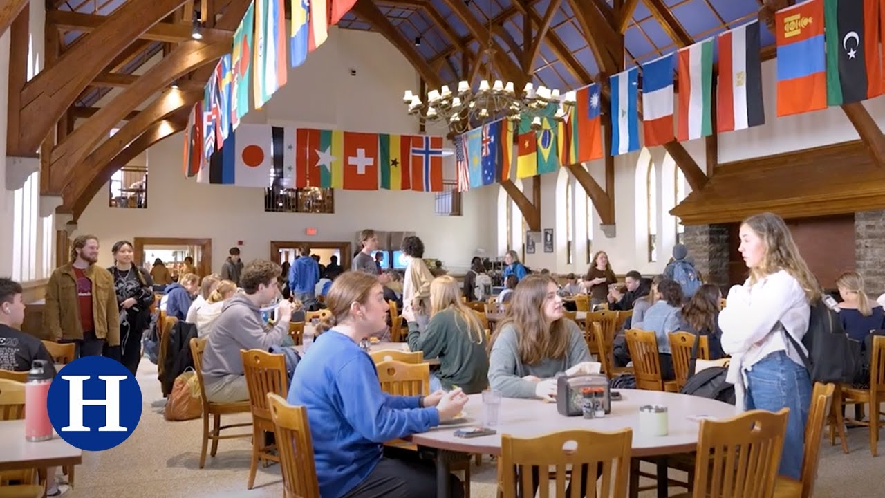 Commons and McEwen Dining Halls | Hamilton College Tour