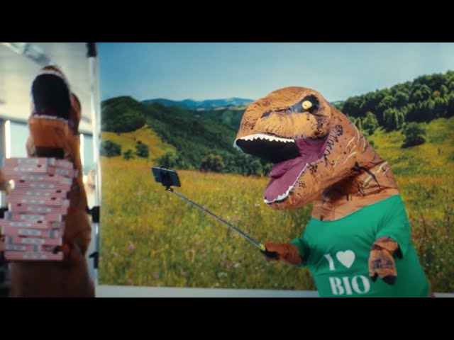 Ad of the Day | ekWateur: The Energy Dinosaurs - adsofbrands.net