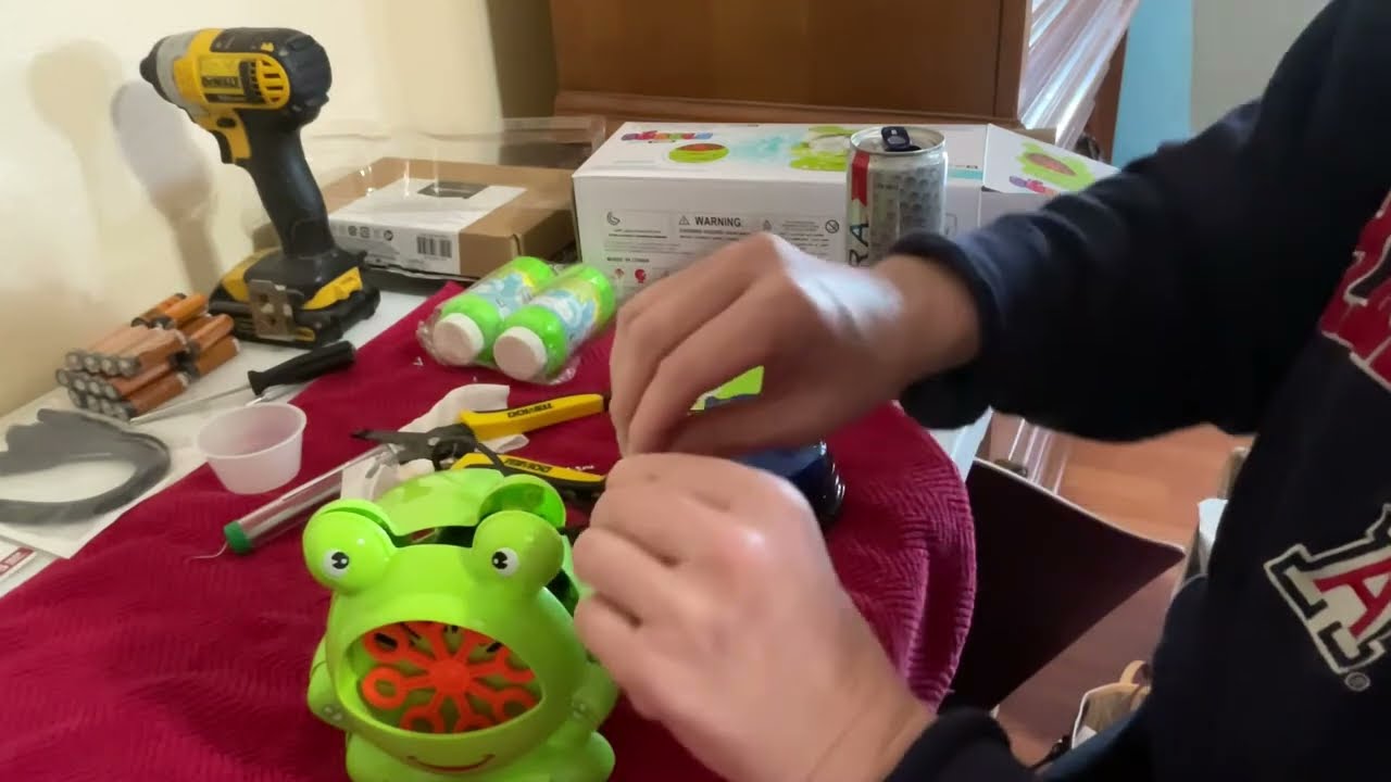 How to Switch Adapted Frog Bubble Machine