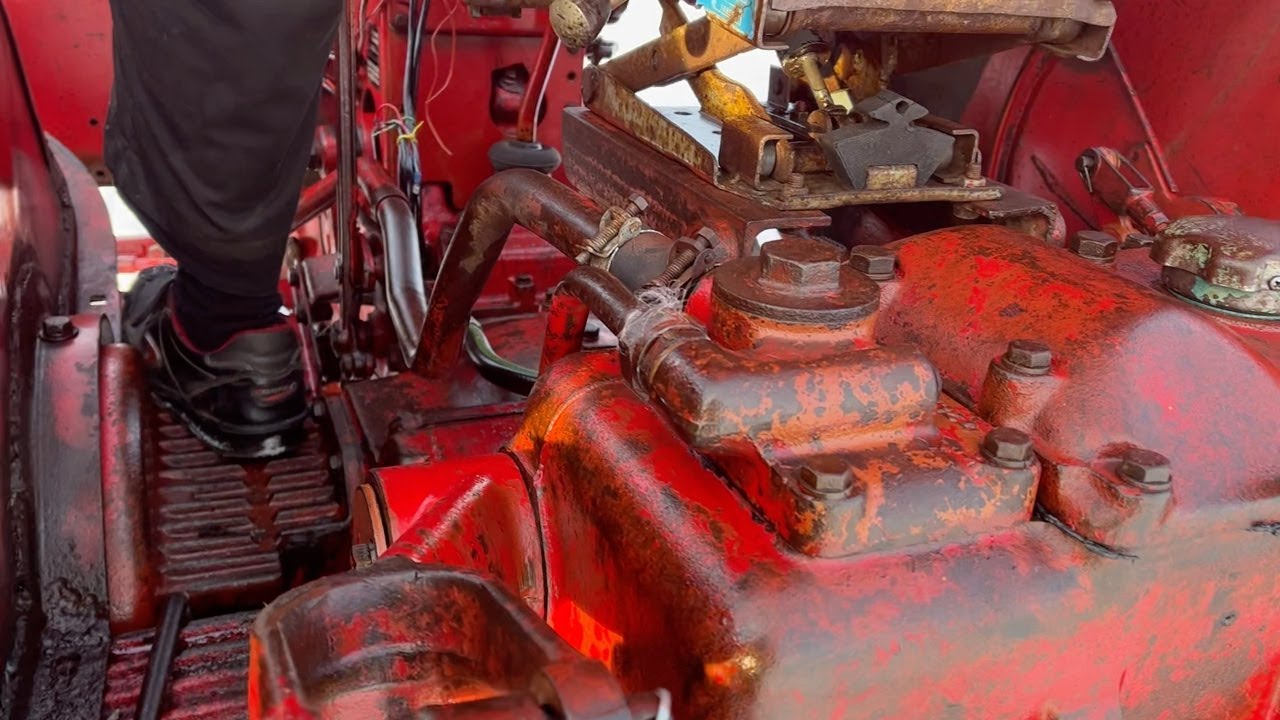 Veterantraktor Volvo 470 Bison, Vänersborg, Klaravik auktion