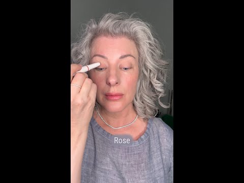 NEW ColorLuxe Eye Shadow Sticks
