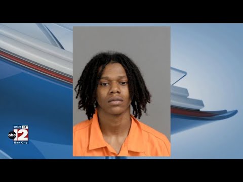 Flint man arraigned in shooting death of 14-year-old girlfriend