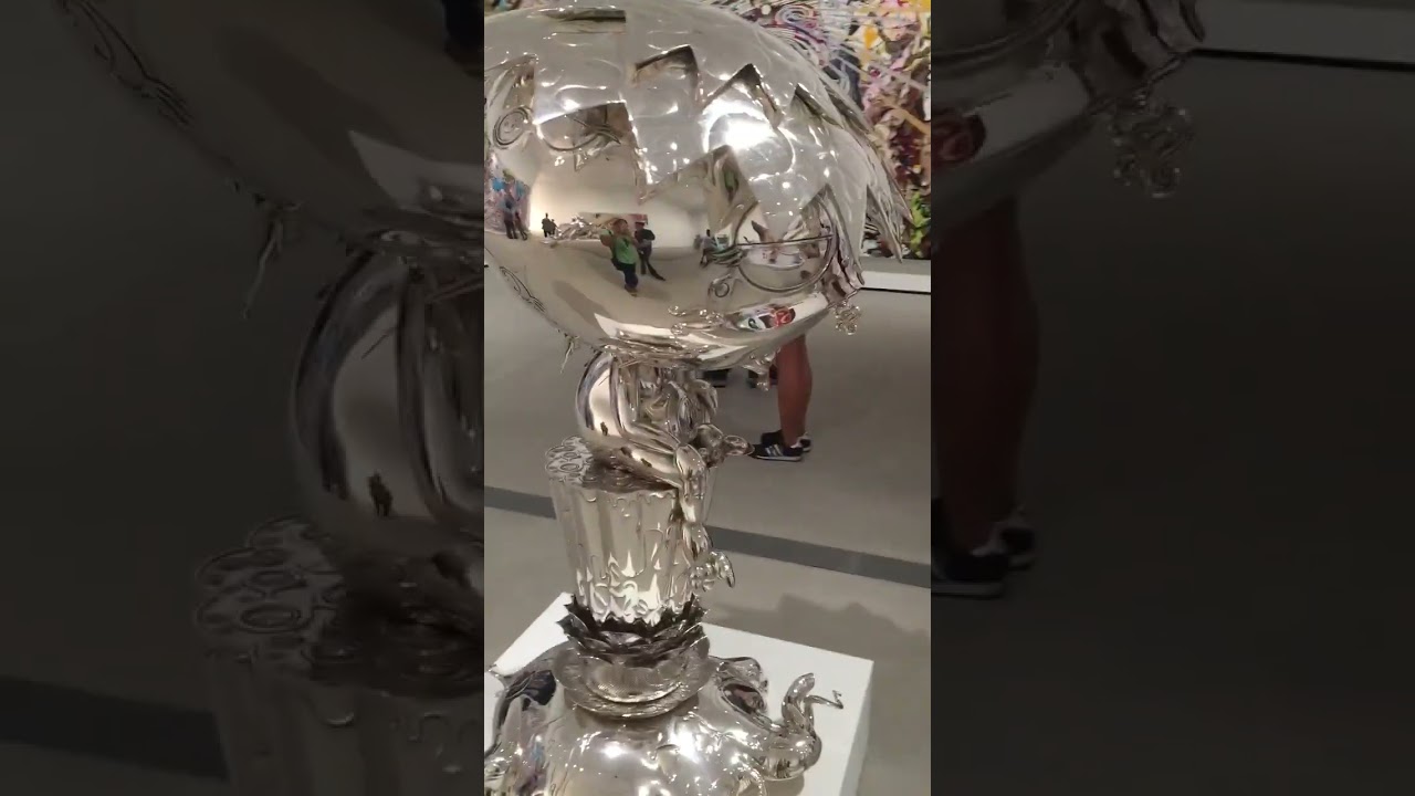 Murakami's Oval Buddha sculpture at the Broad Museum