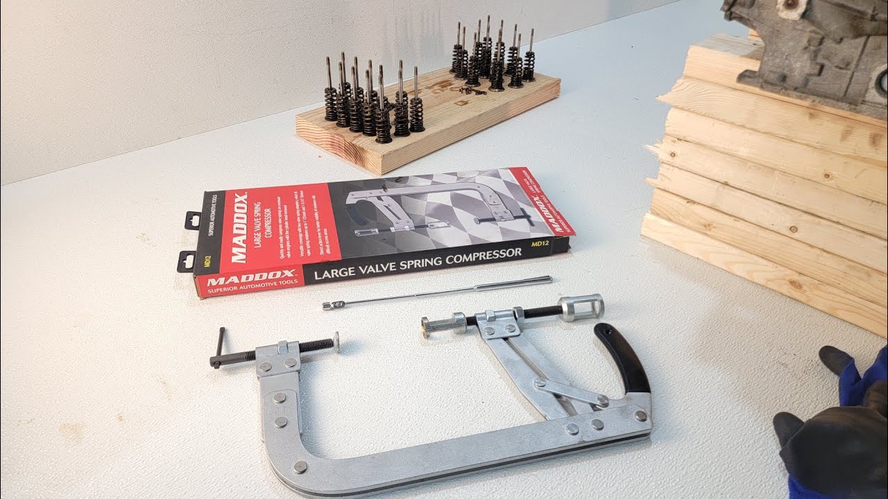Valve Spring Compressor tool. How to use and remove valve springs