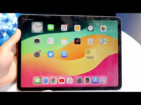 How To Change Wallpaper On iPad! (2025)