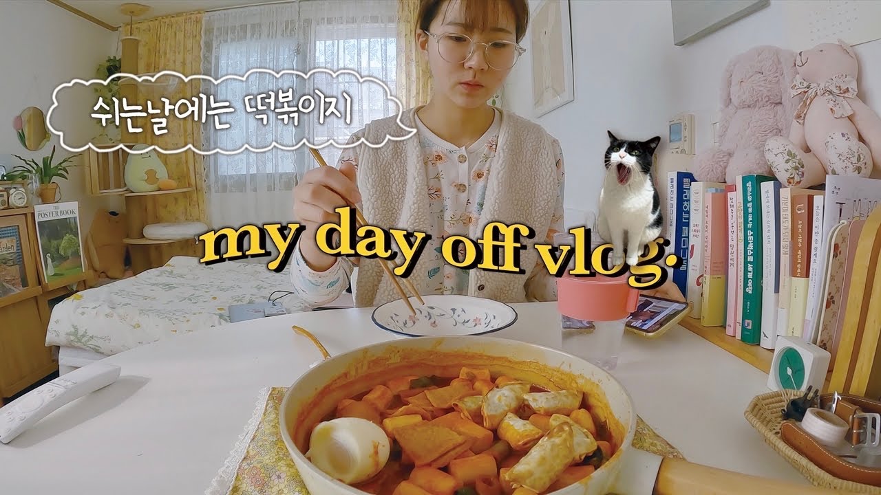 9 Aesthetic Korean Vloggers To Watch When You Need To Unwind