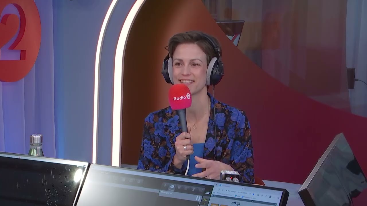 Blad 2541: Herman van der Velden, Q-AllStars, Radio 2, Radio Tequila ...
