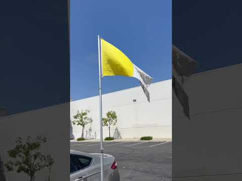 Flag of Vatican City #vatican #Roma #catholicchurch #flagsoftheworld
