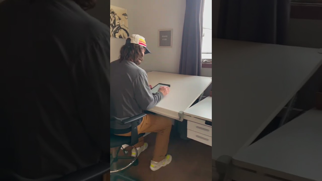 Graphix eLift Drafting Table