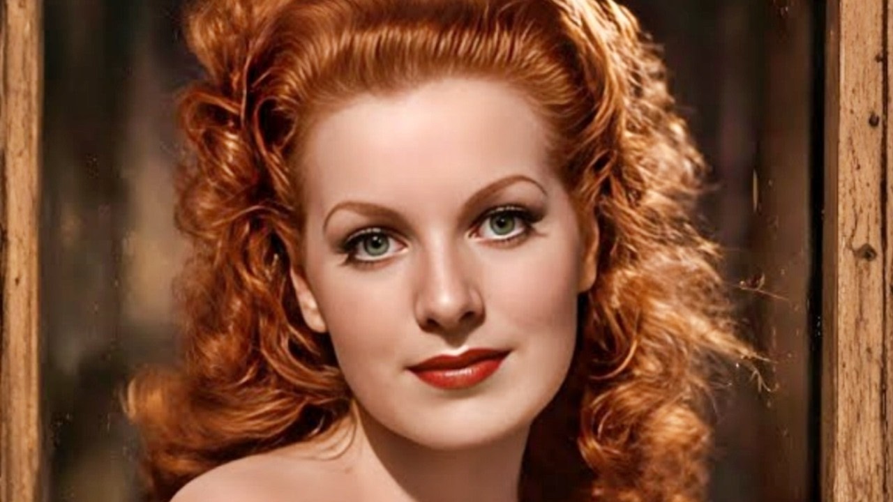 Maureen O'Hara In G-Strlng Photos Leave Little To Imagination! Take a look