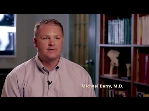 Spine Surgeon | Minimally Invasive | Quad Cities | Michael Berry, MD