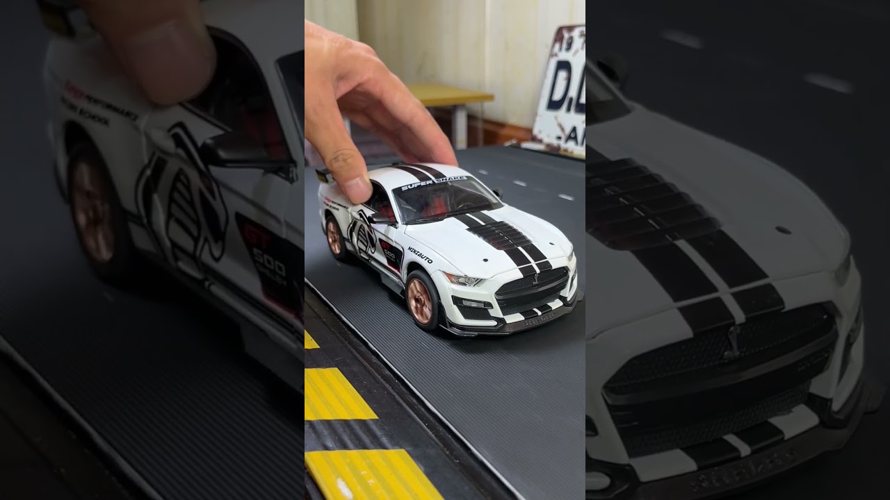 #1 Miniature Ford Mustang GT500 Shelby diecast model car #diecast #cars #modelcars