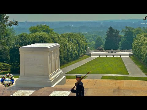 Tour of America’s Most Famous Cemetery