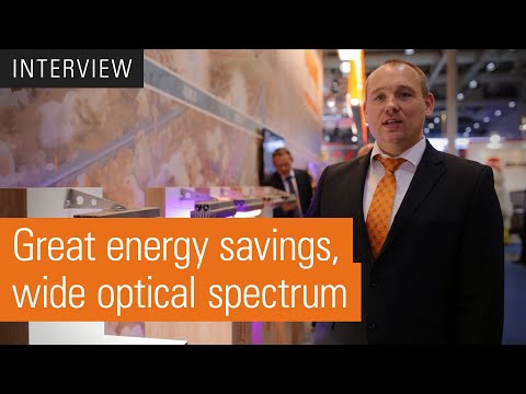Premium-quality, moisture-proof LED lamp | Zeus | EuroTier 2016