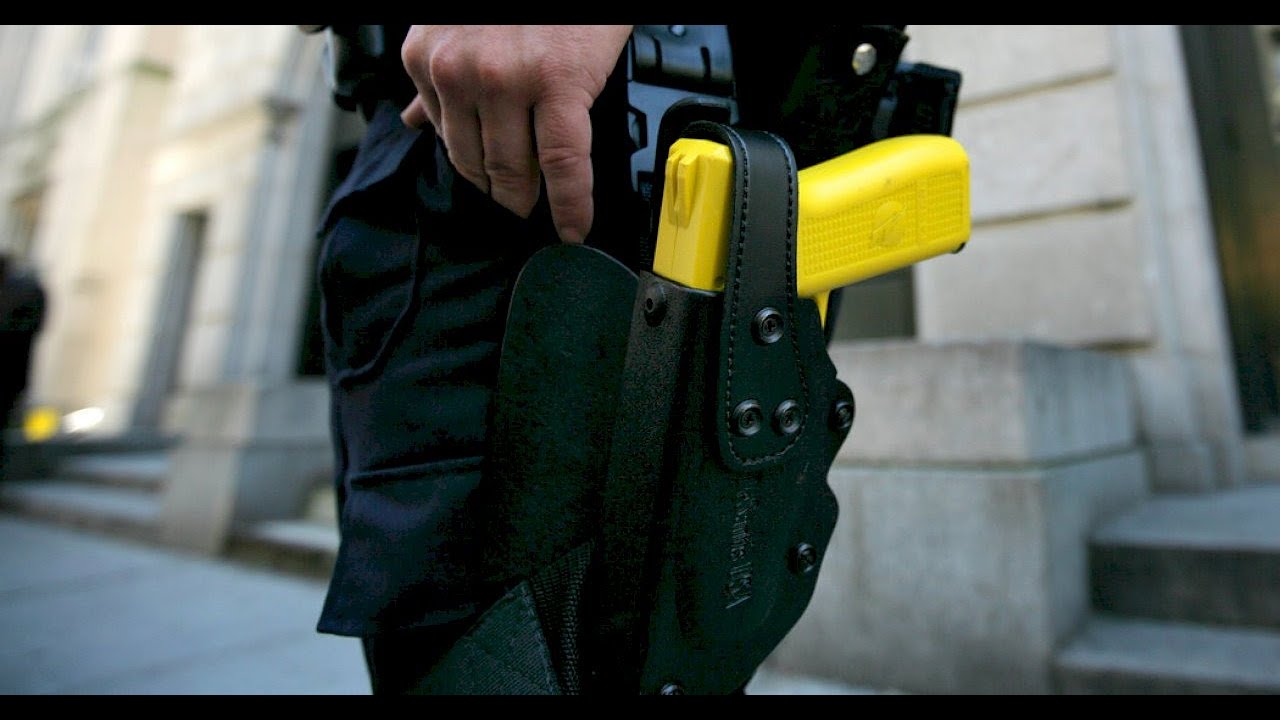 Tasers Are These Police Tools Effective and Are They Dangerous 2020 06 16