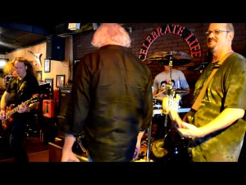 Bruce Crump ( Molly Hatchet ) - Music Profile | BANDMINE.COM