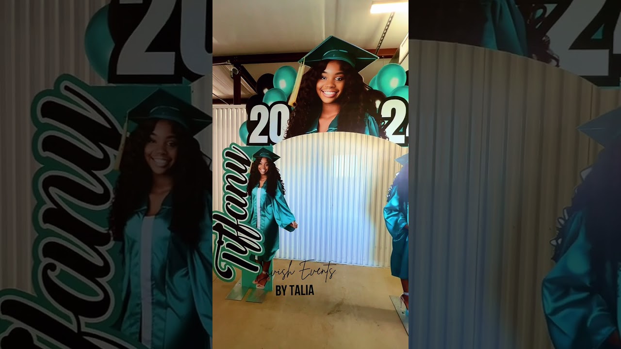 Graduation Arch | Custom Designed Entrance #graduation #archway #entrywaydesign