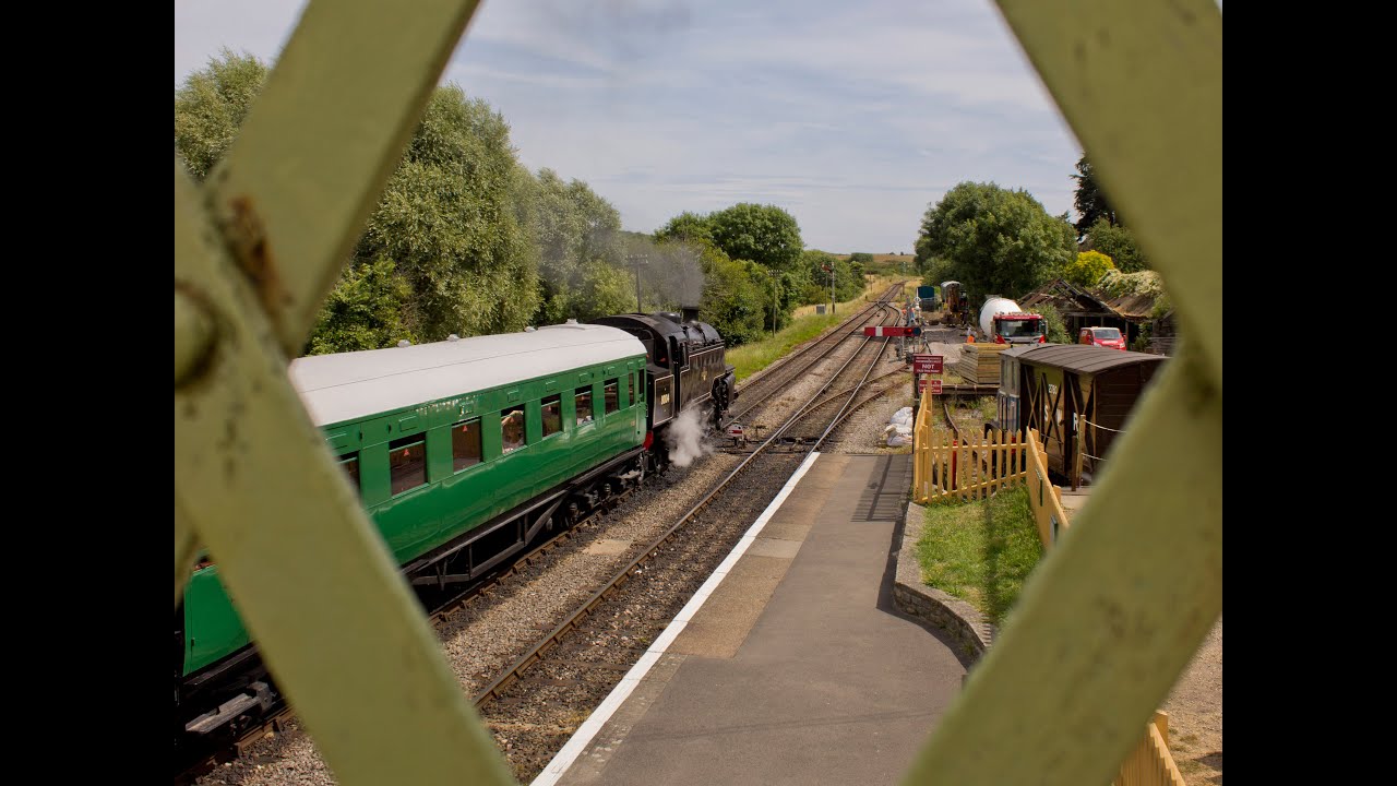 Swanage Railway | An afternoon at Corfe Castle with 80104 & Maunsell Coach 1381 - Wed 17th July 2019