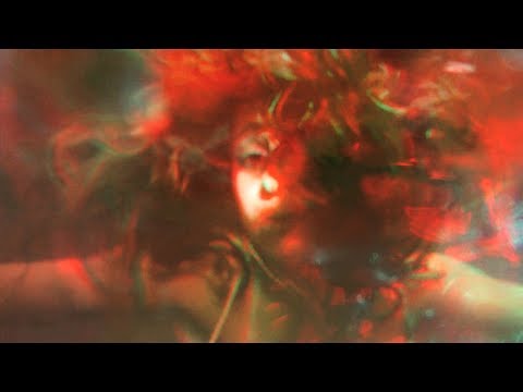 "Water Below" 3D Underwater Music Video by Kim Manning