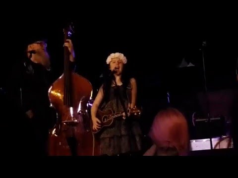 EmiSunshine - Baby Done Broke My Heart