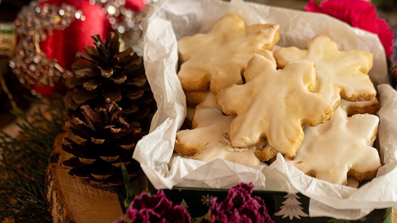 Lemon Snowflake Shortbread Cookies for your Holiday cookie Box!
