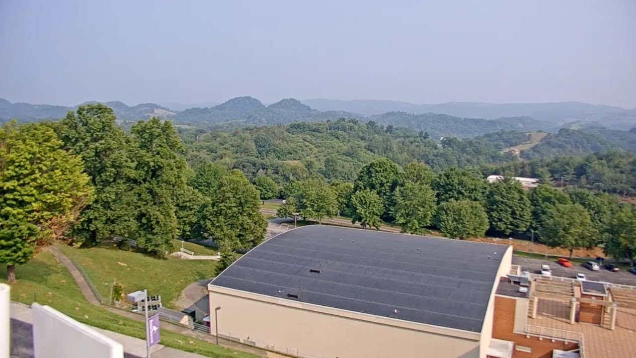 Campus, Clock Tower & Mountain Views - Live Webcam | GeoWebcams