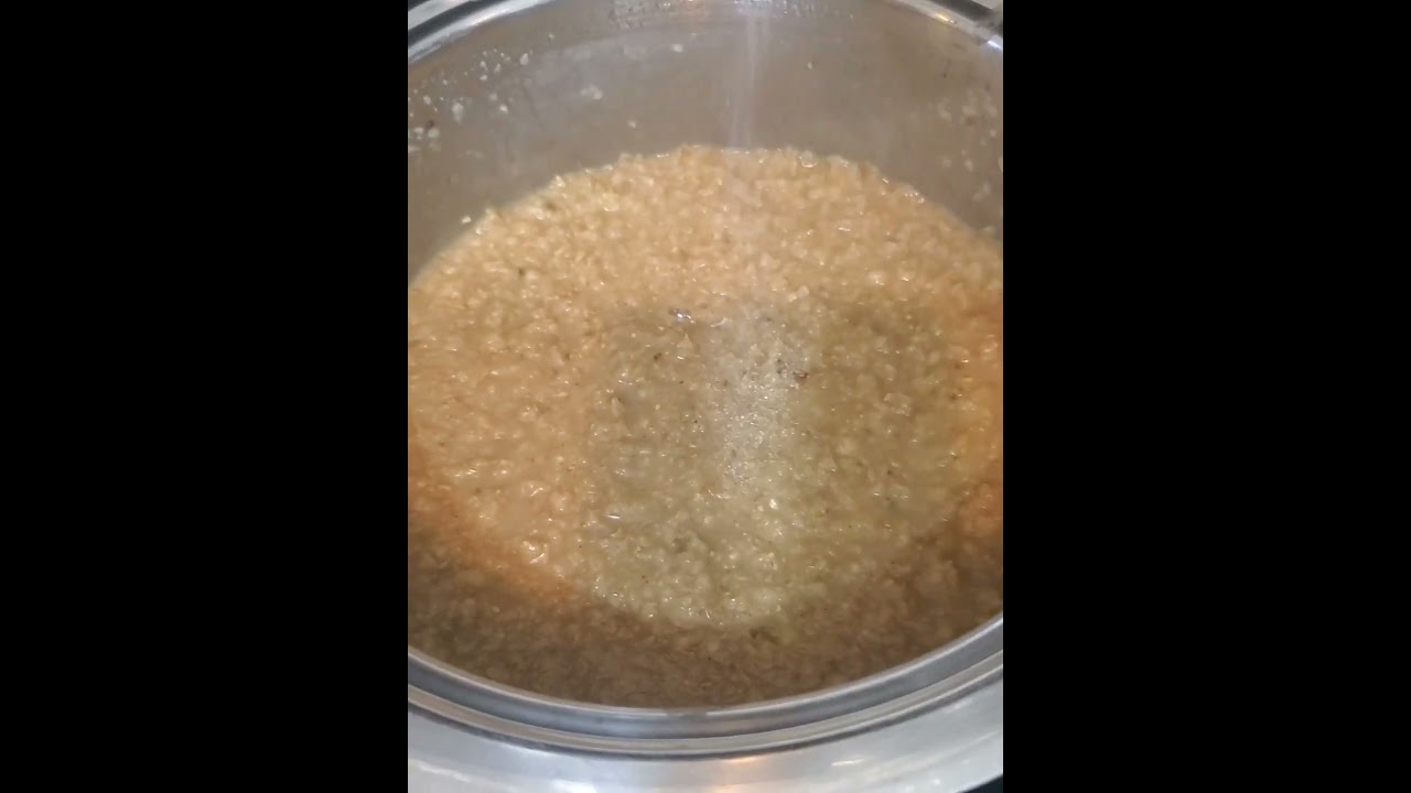 Banana Split Oatmeal 😋🍌🍓