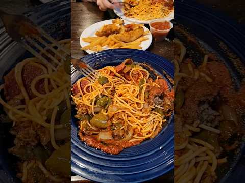 Sammios Spaghetti Combo, wait till the end. #food #delicious #italian #pasta #funny